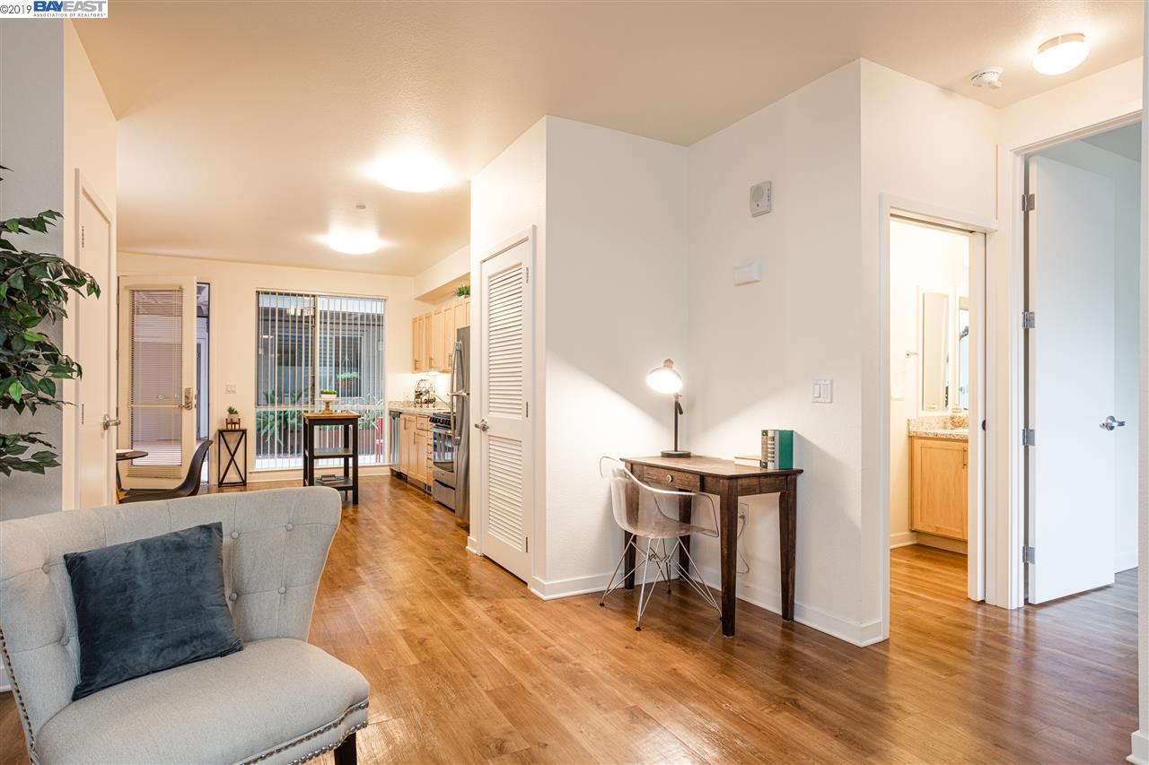 PHOENIX COMMONS Condos For Sale in OAKLAND | East Bay Condo Mania!