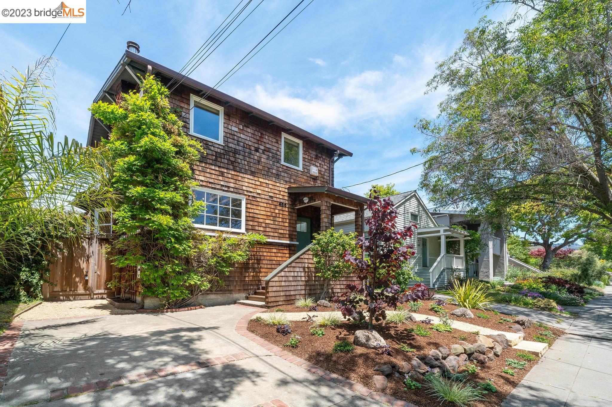 For Sale: 456 62nd St, Oakland, CA 94609 | 3 Beds / 2 Full Baths ...