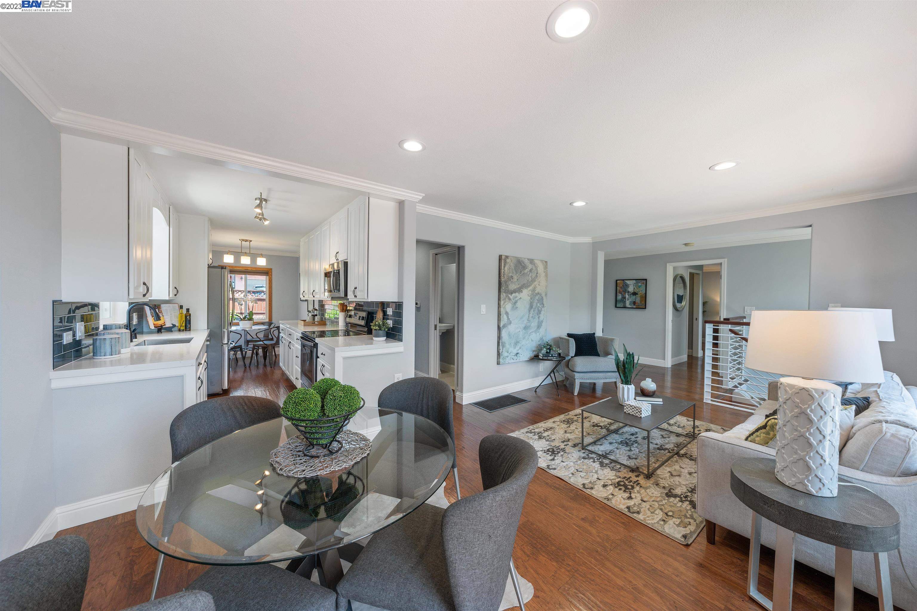 For Sale: 4721 Reinhardt Dr, Oakland, CA 94619 | 2 Beds / 2 Full Baths ...