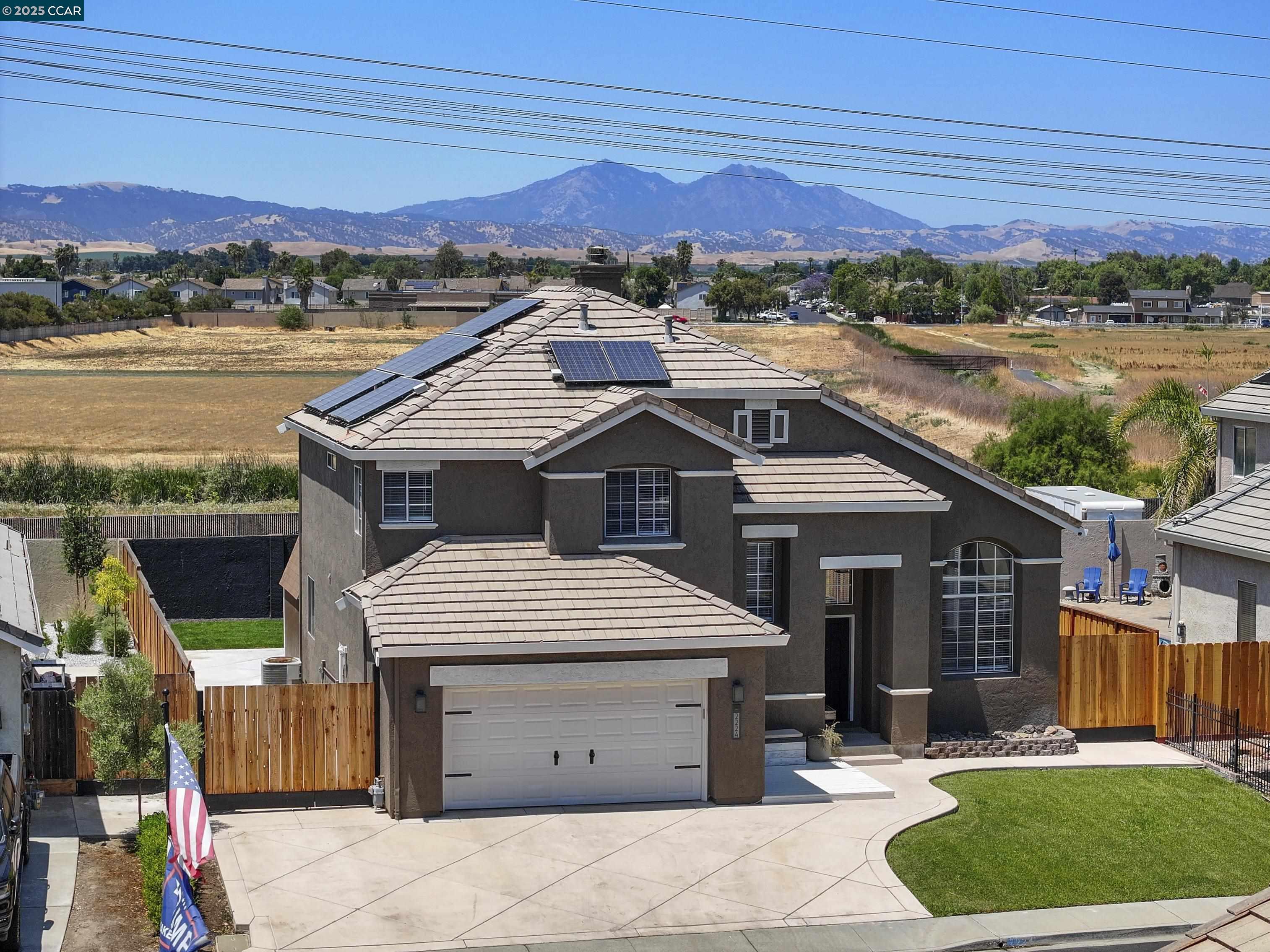 2224 Newport Ct, Discovery Bay, CA 94505 - MLS# 41100599 - Golden Gate ...